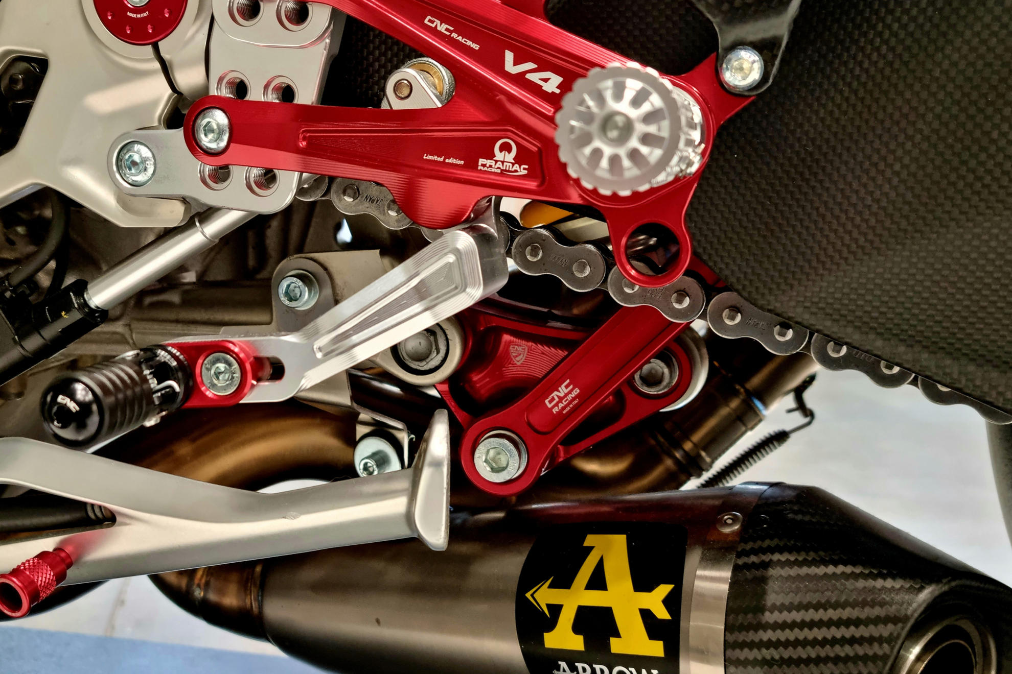 Rear suspension rocker arm Ducati Panigale V4 - Streetfighter V4 | Cnc ...