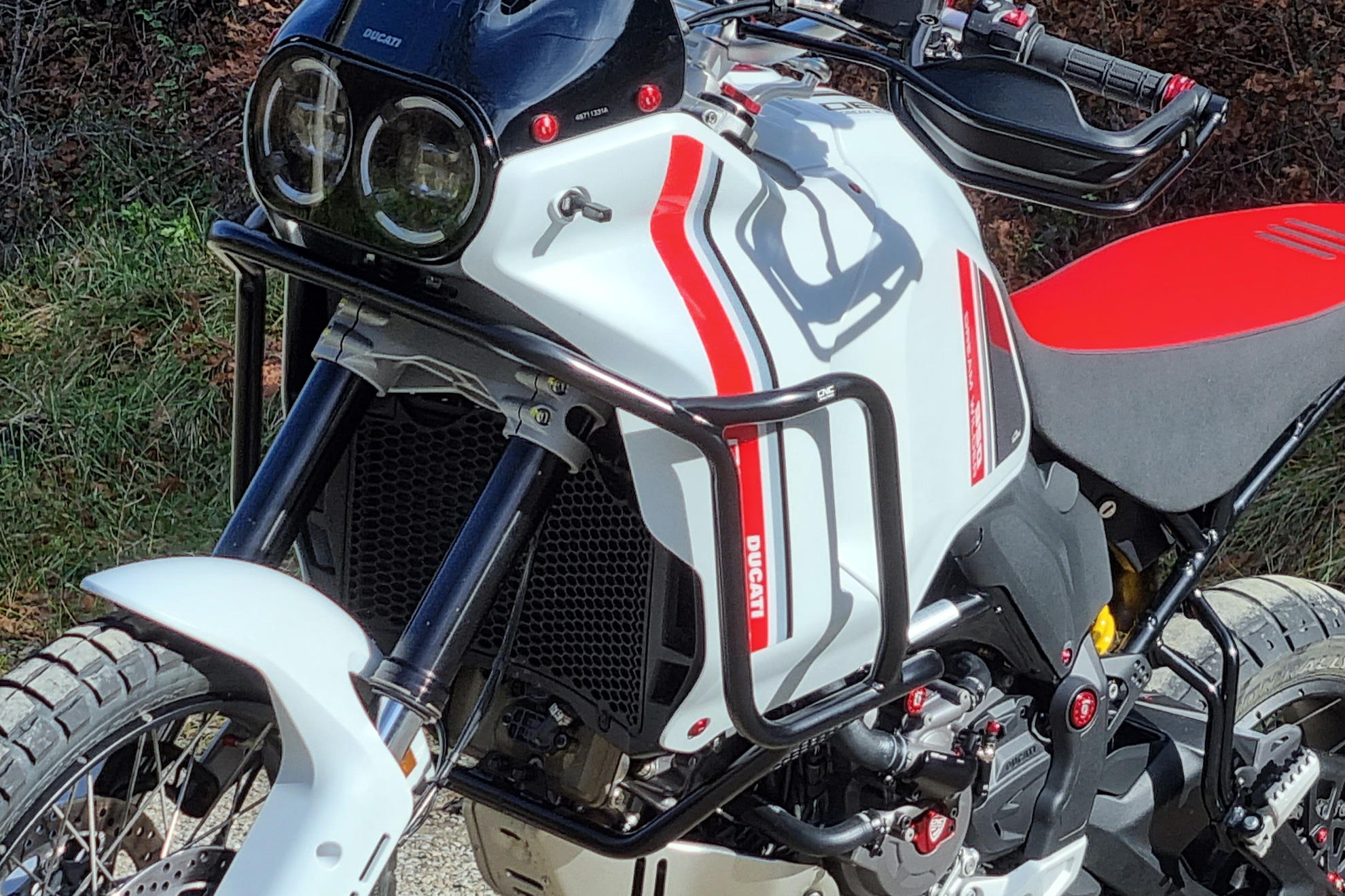 Engine guard in steel tubes Ducati DesertX - Cnc Racing | Cnc Racing