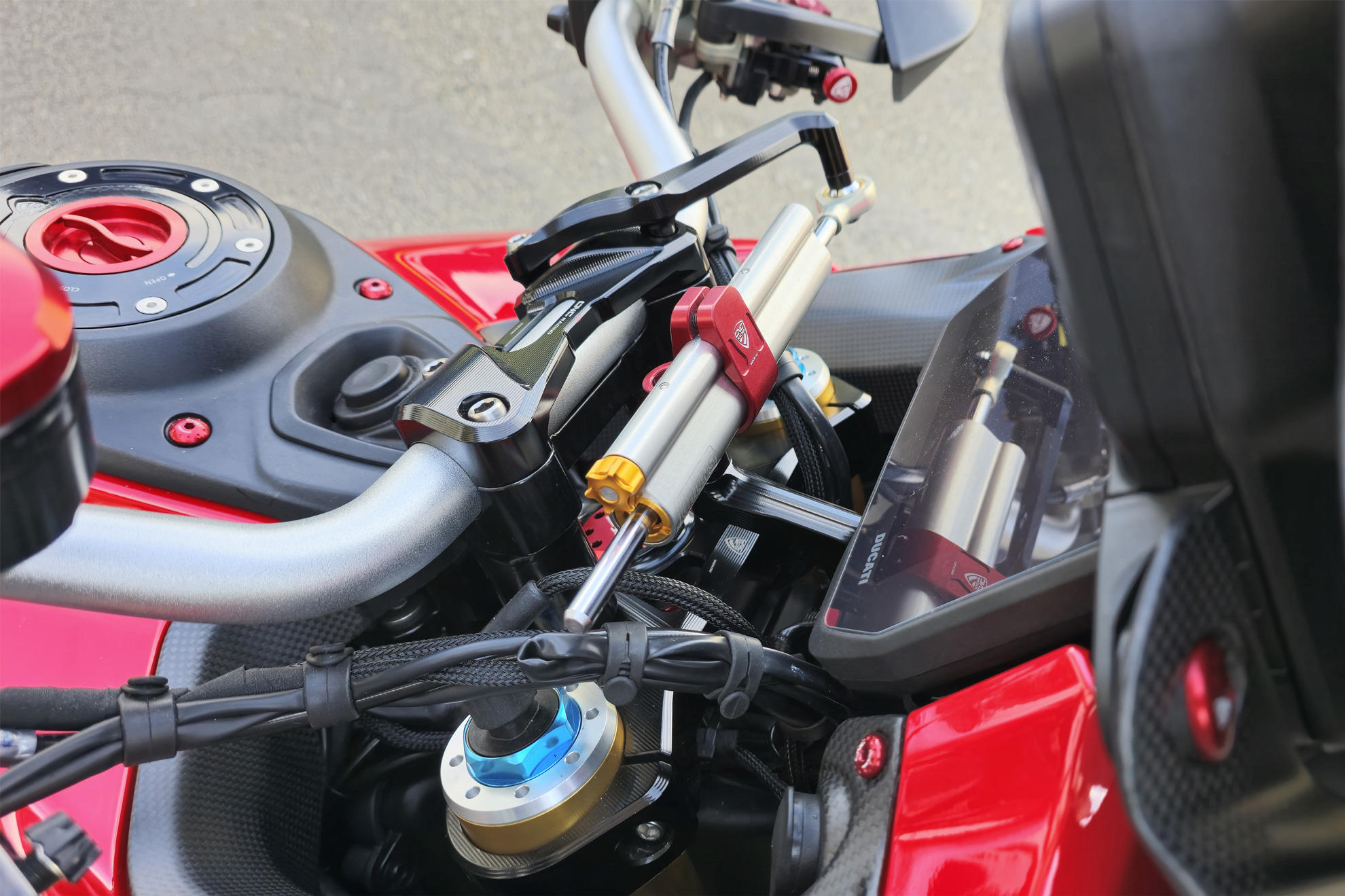 Steering damper kit Ducati Multistrada V4 Pikes Peak - RS with clamp ...