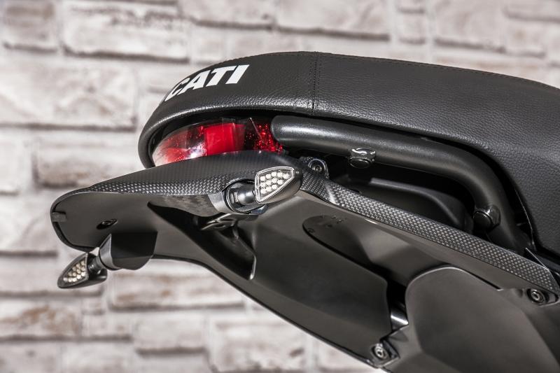 Rear fender Ducati Scrambler - matt carbon | Cnc Racing