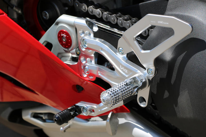 Adjustable rear sets RPS Ducati Panigale V4 | Cnc Racing